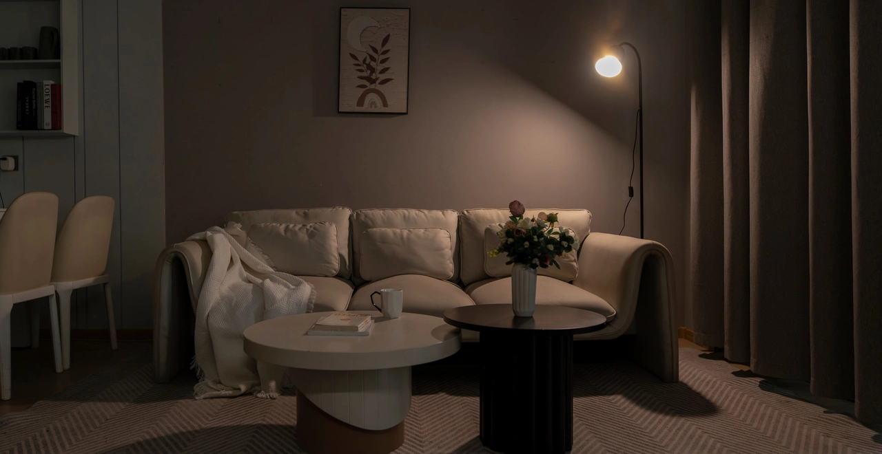 Aurevo Smart Bulb WiFi Alexa RGB Smart Mood Lighting Control - Olight