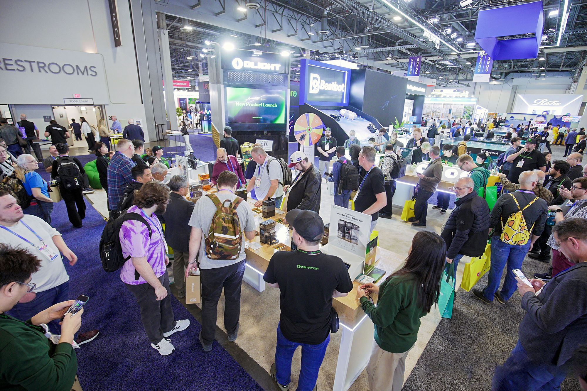 Olight ArkPro Flashlight & Ostation 2 Debut at CES 2026 - Olight