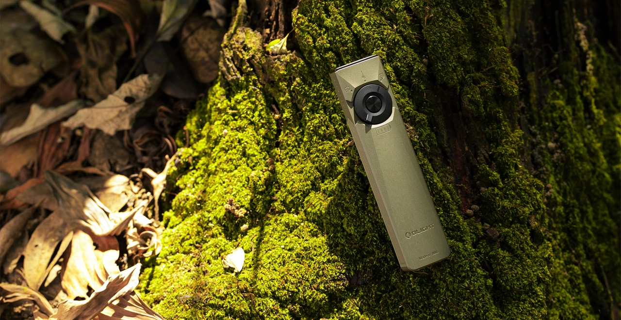 Arkfeld Ultra 3-in-1 EDC Flashlight | Durable O-Aluminum - Olight