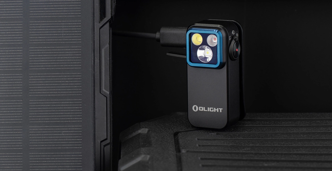 Oclip Pro: Versatile Clip-On Flashlight with Red Light - Olight