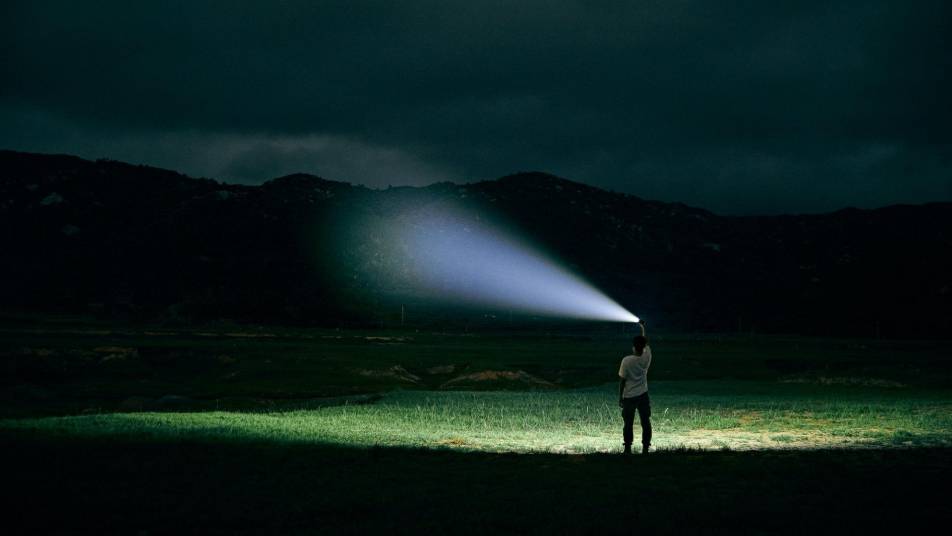 Illuminating the Night: The Essential Guide to Law Enforcement Flashlights