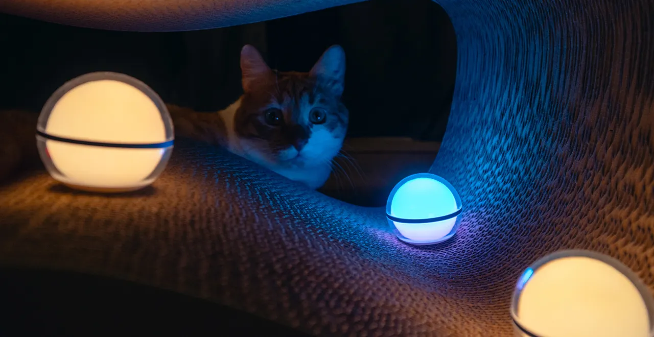 Sphere Ambient Light with App Control - Olight